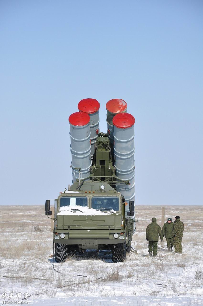 中國裝備4個營S400導彈 - 大公報