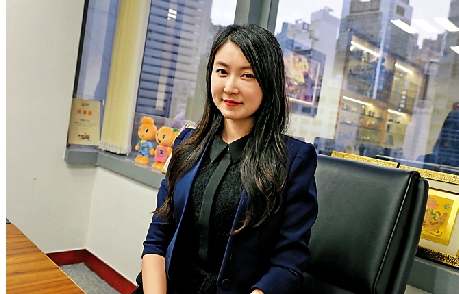 兩位網紅與博客小簡介 - 大公報